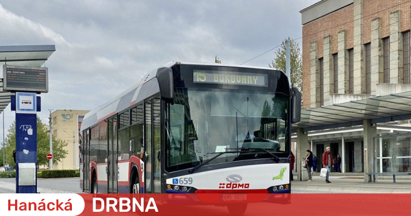 Dělníci budou o víkendu opravovat vozovku na Masarykově třídě. Místo tramvají budou jezdit autobusy