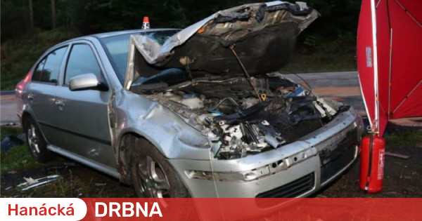 Tragická nehoda tří automobilů u Mírova. Dvaačtyřicetiletý řidič zemřel ...