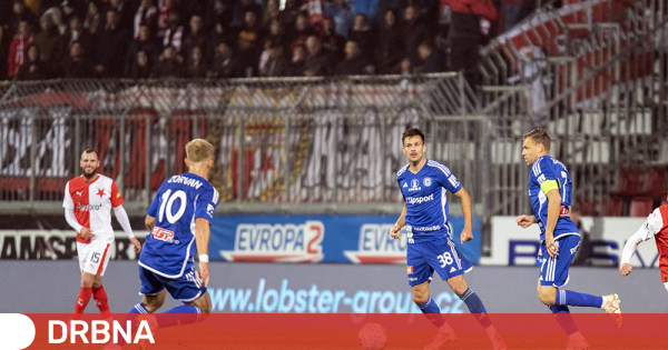 Tisíce slávistů zamíří v neděli na Hanou. Andrův stadion bude hostit ...