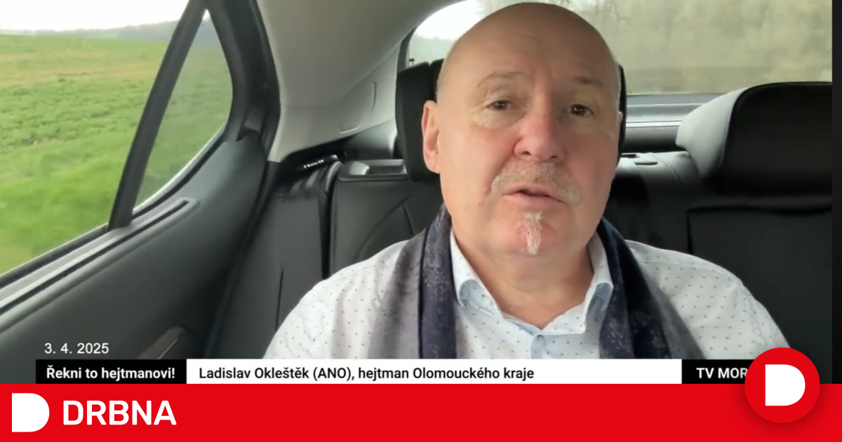 VIDEO: Hejtman Okleštěk jel v autě bez pásů, usvědčil se na videu. Z účtu Olomouckého kraje ...
