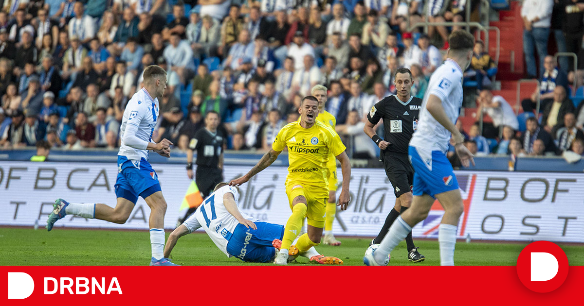 Hvězdu Sigmy čeká operace. Jan Kliment má po duelu s Baníkem zlomenou ...