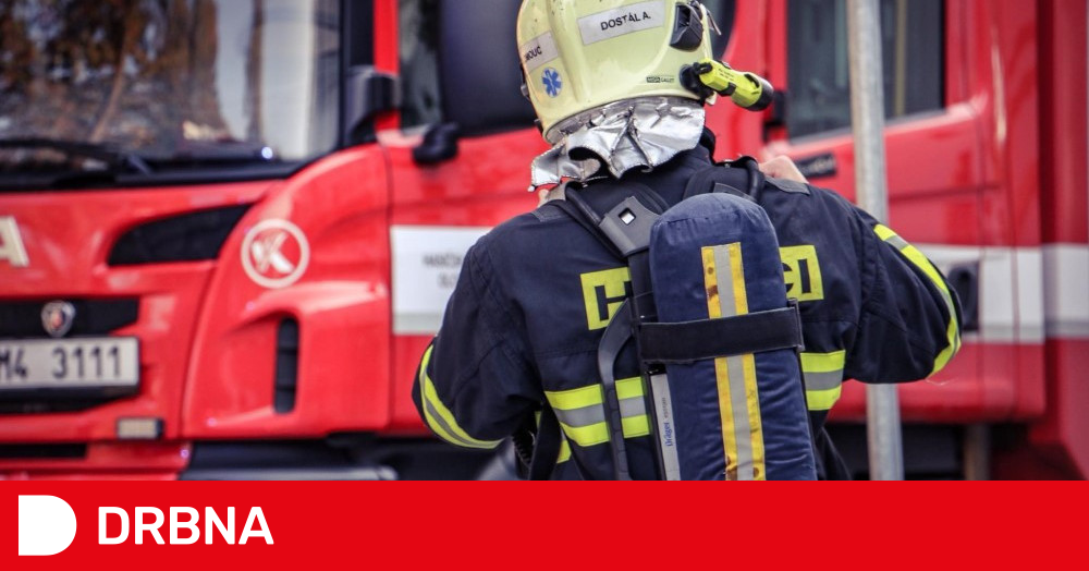 Na vysokoškolských kolejích v Olomouci hořelo. Hasiči museli evakuovat desítky studentů