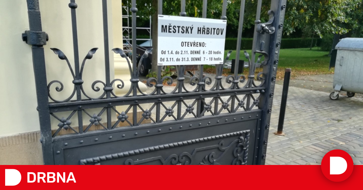 Dušičky jsou tady, na hřbitově v Prostějově zloděj okradl seniorku ...