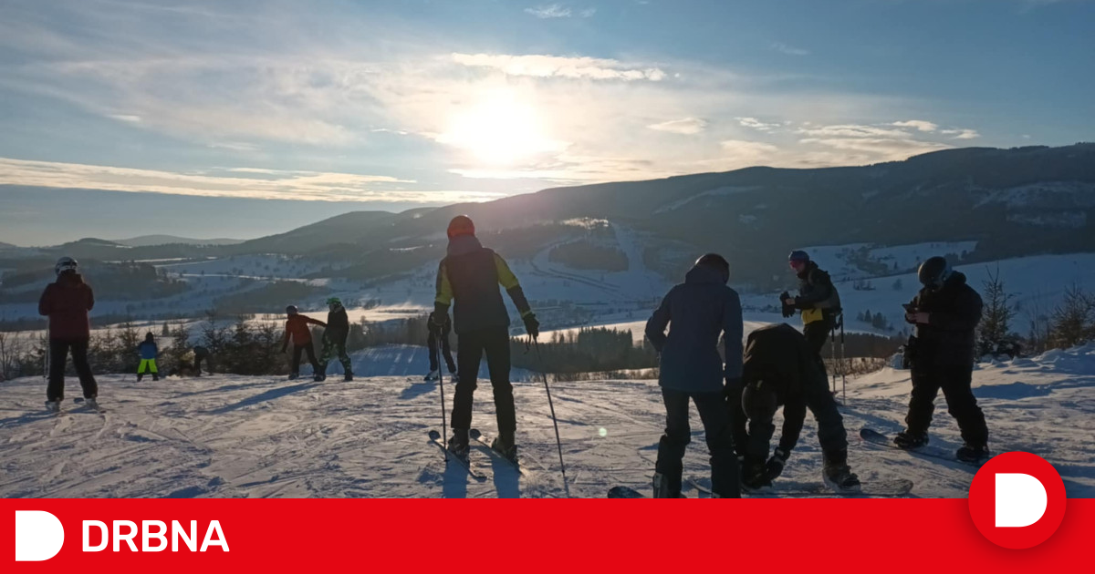 FOTOGALERIE: Do Jeseníků se vrátila pravá ladovská zima, slunce i ...